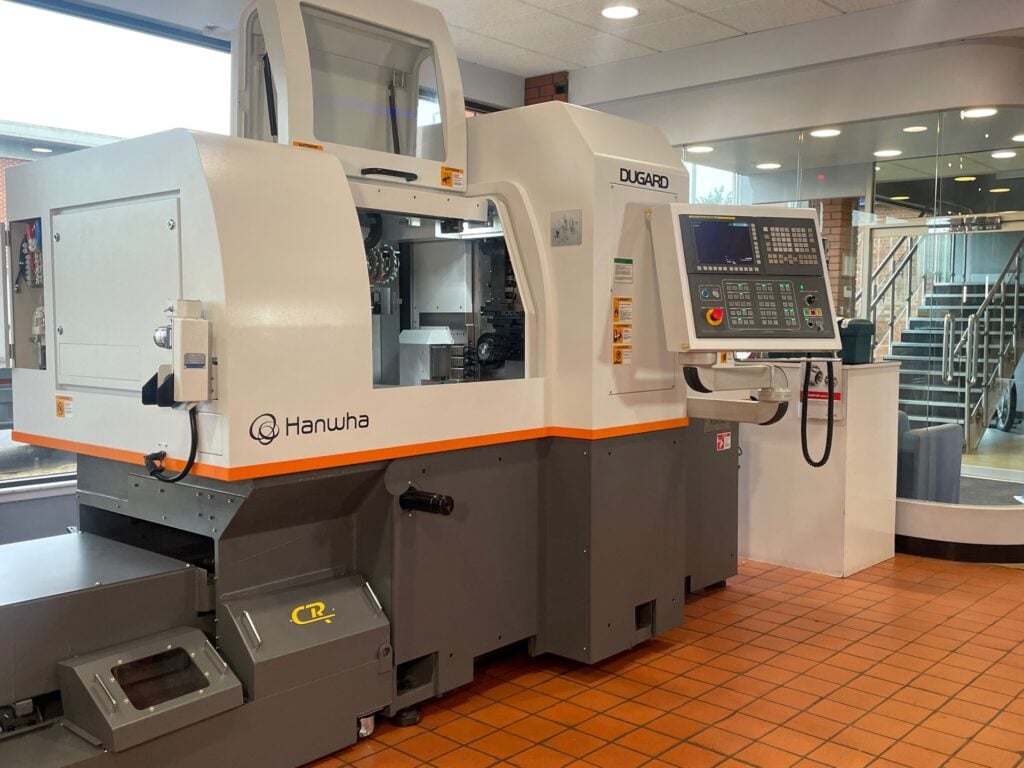 New Hanwha Sliding head lathe XDI32 - MTDCNC - The home of CNC milling ...
