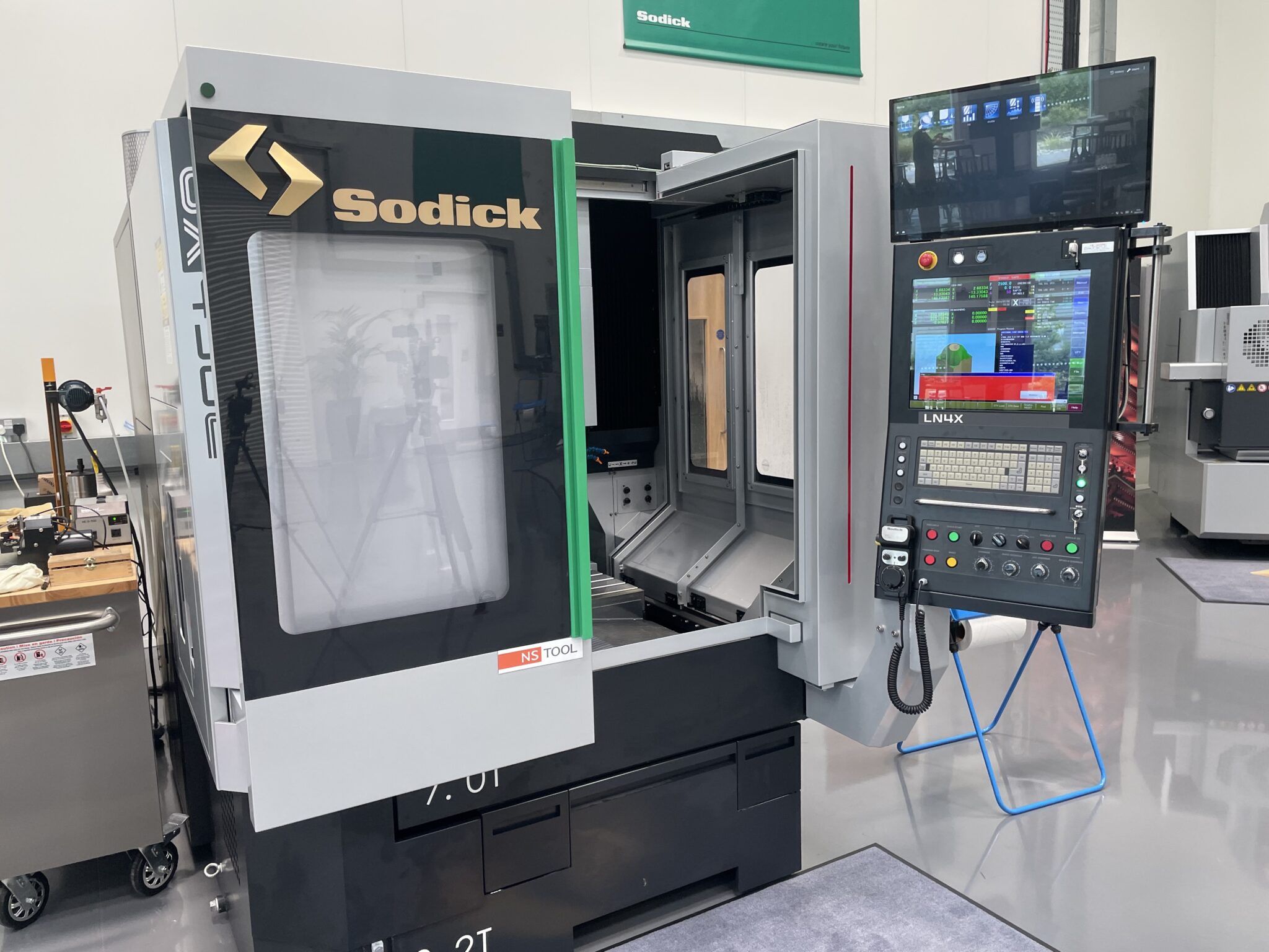 Sodick UX 450L high speed milling machine - MTDCNC - The home of CNC ...