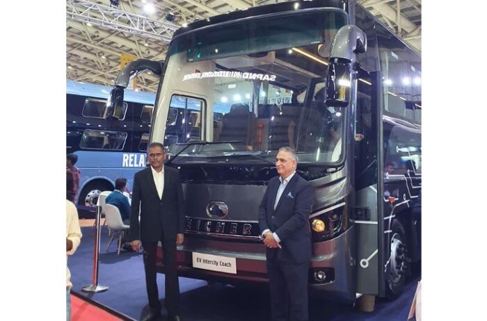 VECV Unveils Advanced Bus Solutions at PRAWAAS 4.0, Leading the Way in ...