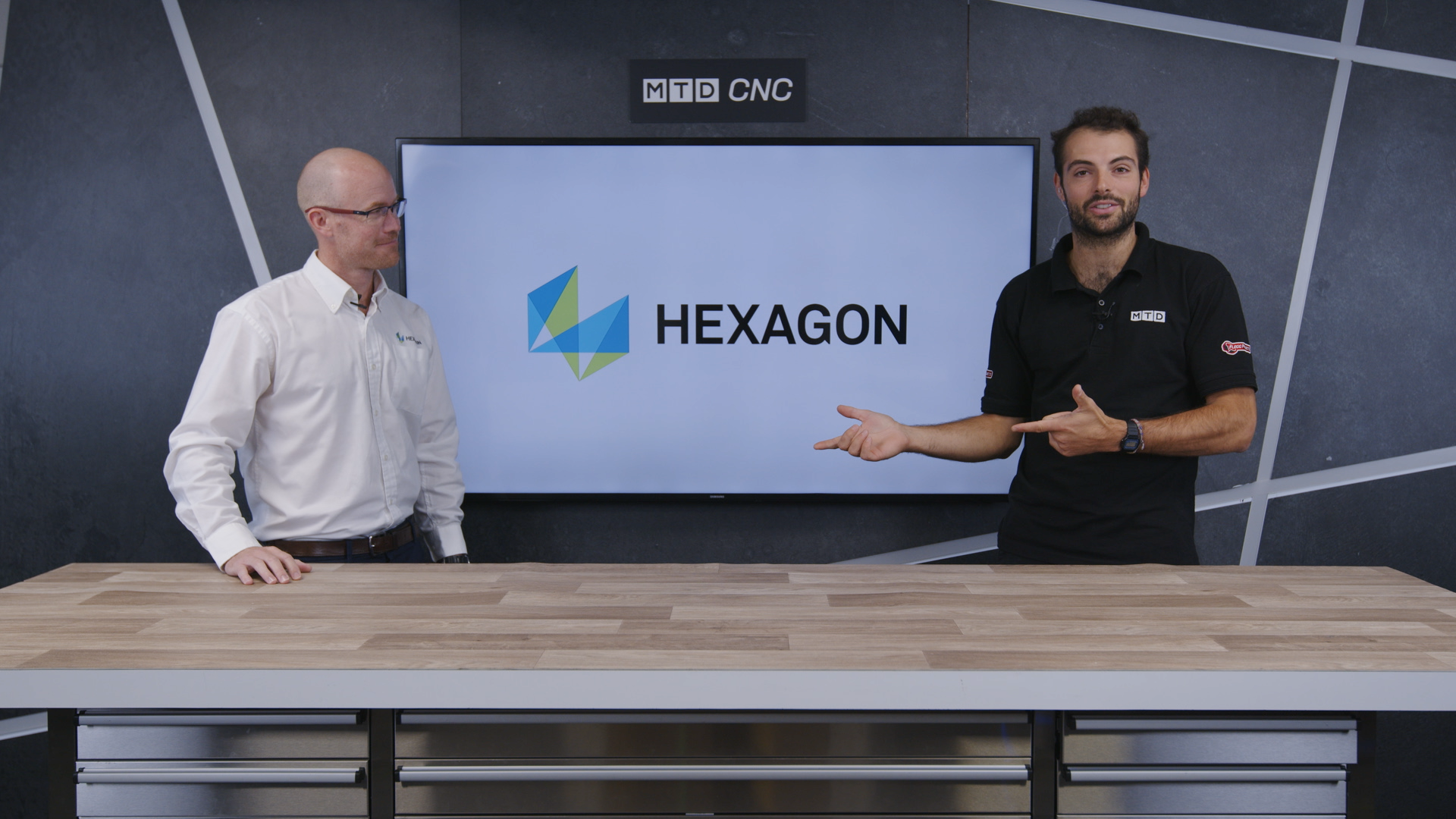 Hexagon Unveils Esprit Edge: AI-Driven CNC Solution for Optimized Machining and Workforce ...