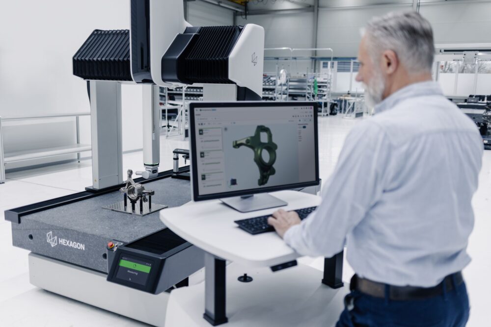 Hexagon launches MAESTRO – the next-generation CMM - MTDCNC - The home ...
