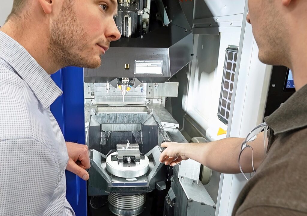 30-taper machining centre produces medical components from tough ...