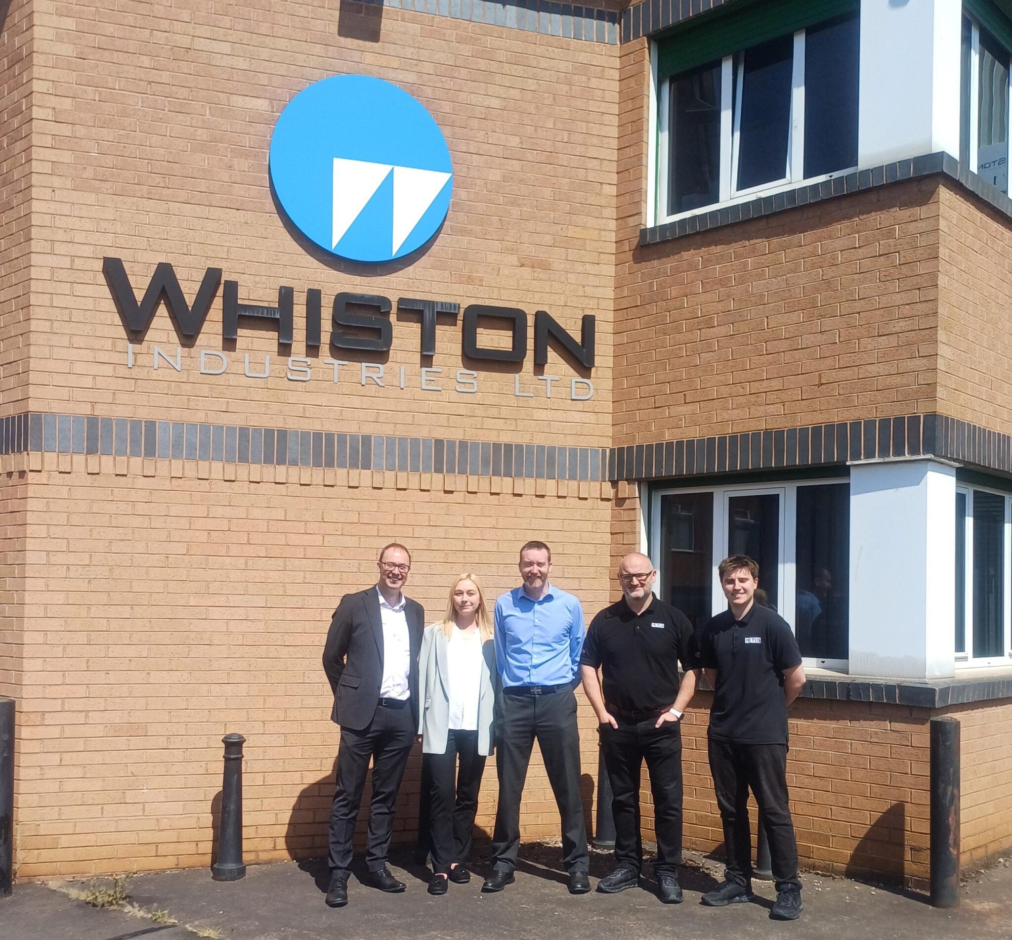 Intelligent software delivers safer manufacturing - MTDCNC - The home ...