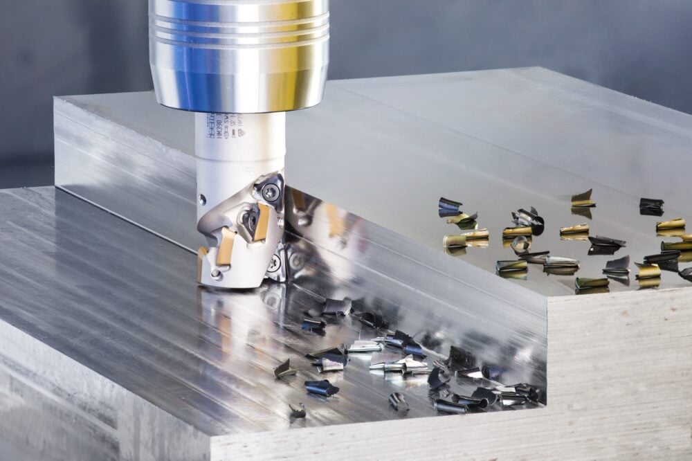 🎧Intelligent tooling is shaping UK manufacturing - MTDCNC - The home of ...